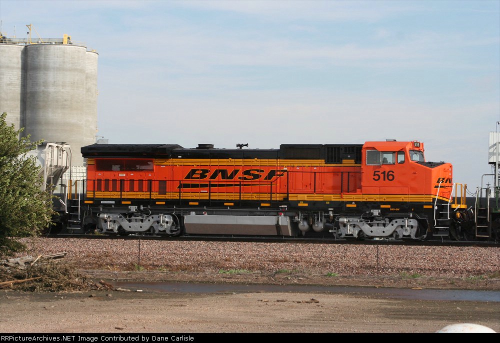 BNSF 516